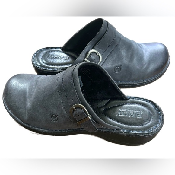 Born | Shoes | Nwot Born Leather Buckle Clogs Comfortcore Boho ...